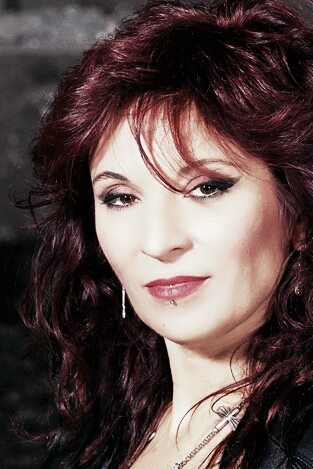 The Heroine’s Journey of Maria Moes – The Heroine's Journey