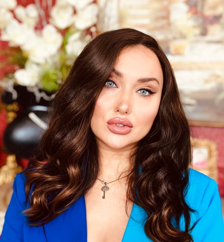 The Heroine’s Journey of Anna Mezentseva – The Heroine's Journey